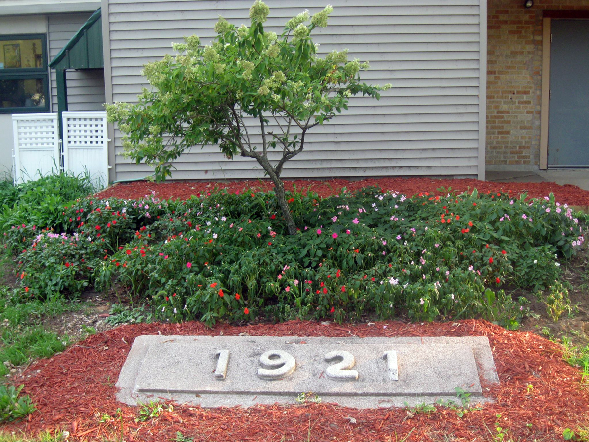 Support Us | Poy Sippi Public Library